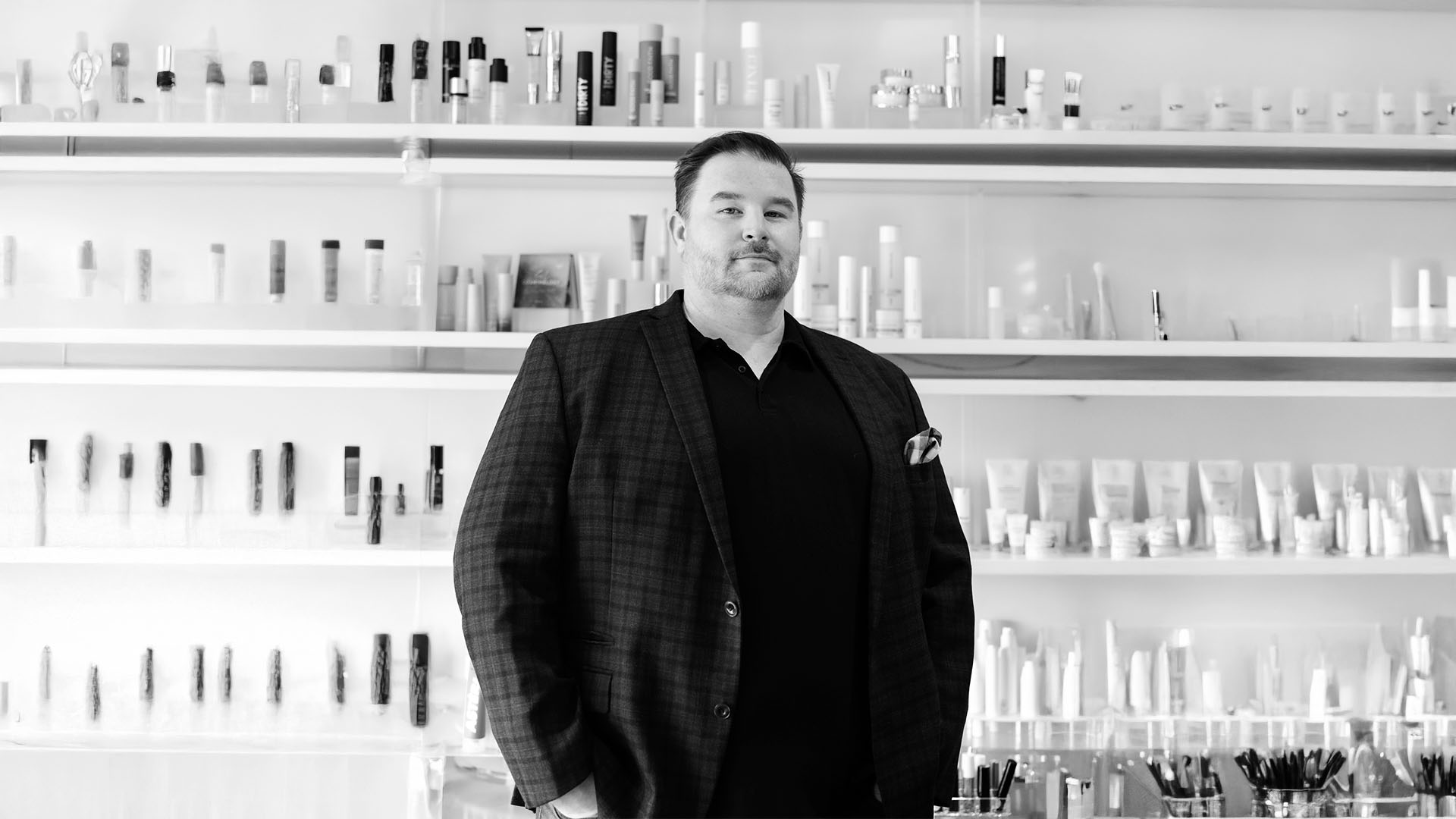 Alexander Kwapis on Mastering Brand Differentiation Through Strategic ...